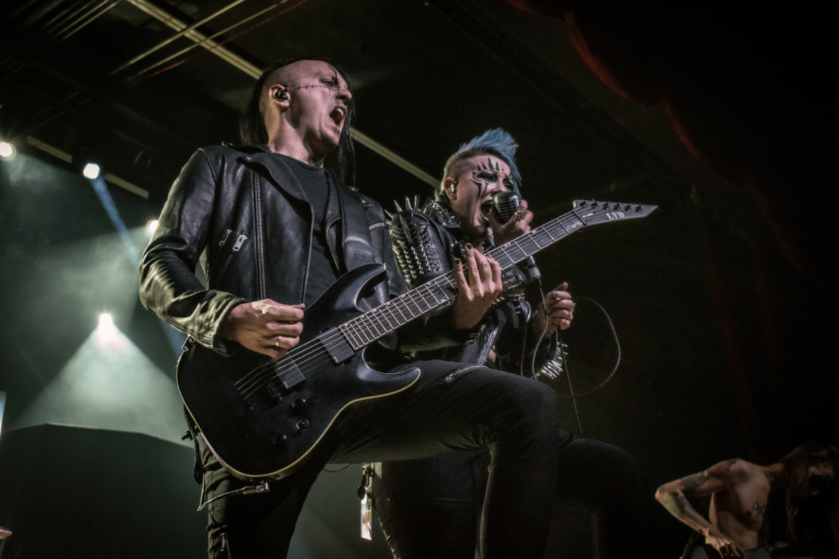 Black Satellite Stirs Feelings of Hope With a Powerful Performance Alongside DevilDriver and ...