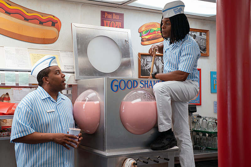 Good Burger 2 Trailer Welcomes us Back to the Home of the Good Burger ...