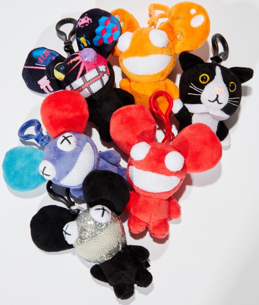 TOYMAK3RS Unveils Exclusive deadmau5 Keychain Plush Toys: A Fusion of ...